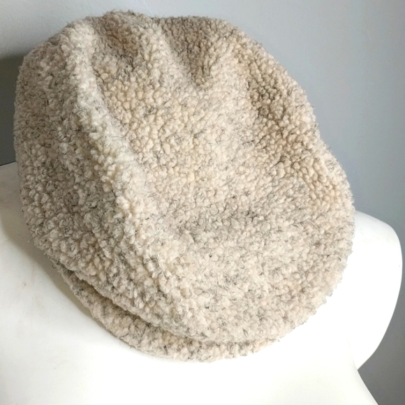 Columbia | Accessories | Columbia Paper Boy Cap Fuzzy Hat | Poshmark